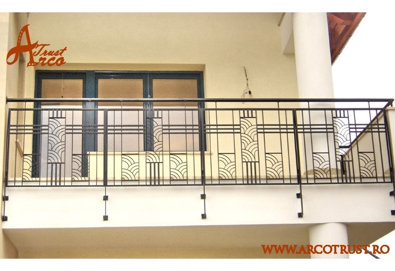 Balustrade Exterioare din Fier Forjat ARCO TRUST STEEL